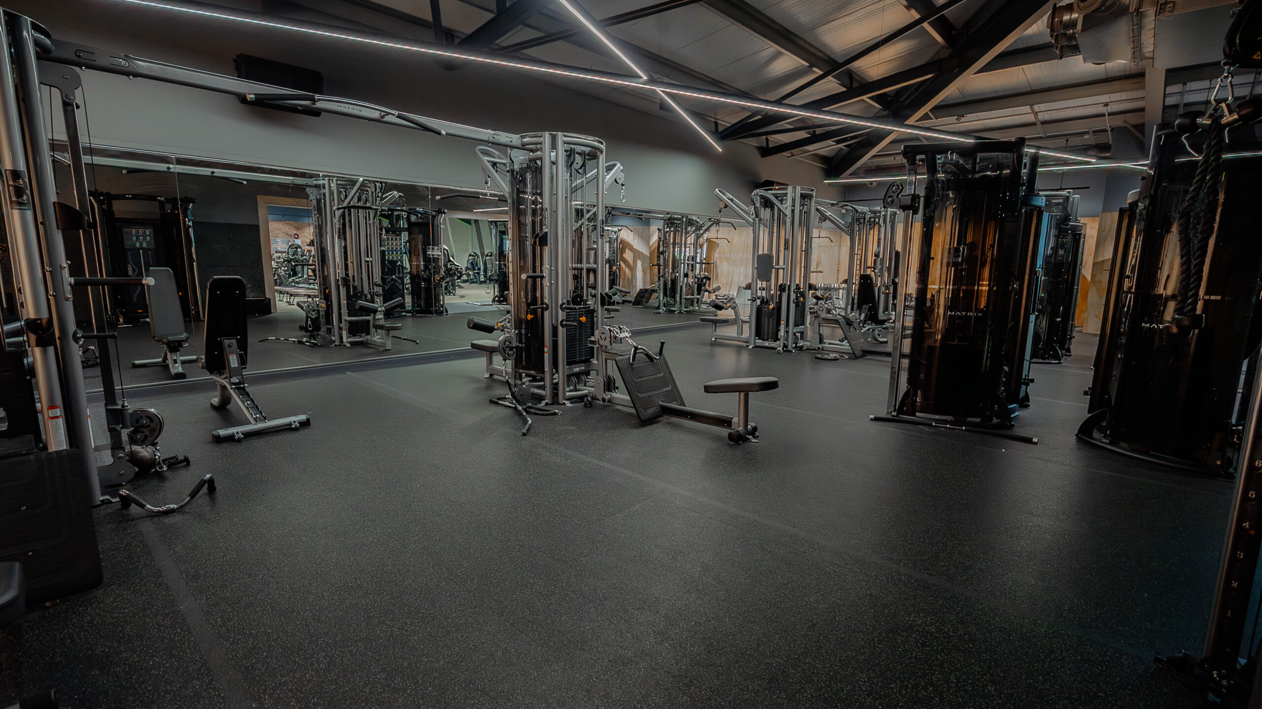 JD Gyms Luton | No Contract | Join Online | Open 24 Hours