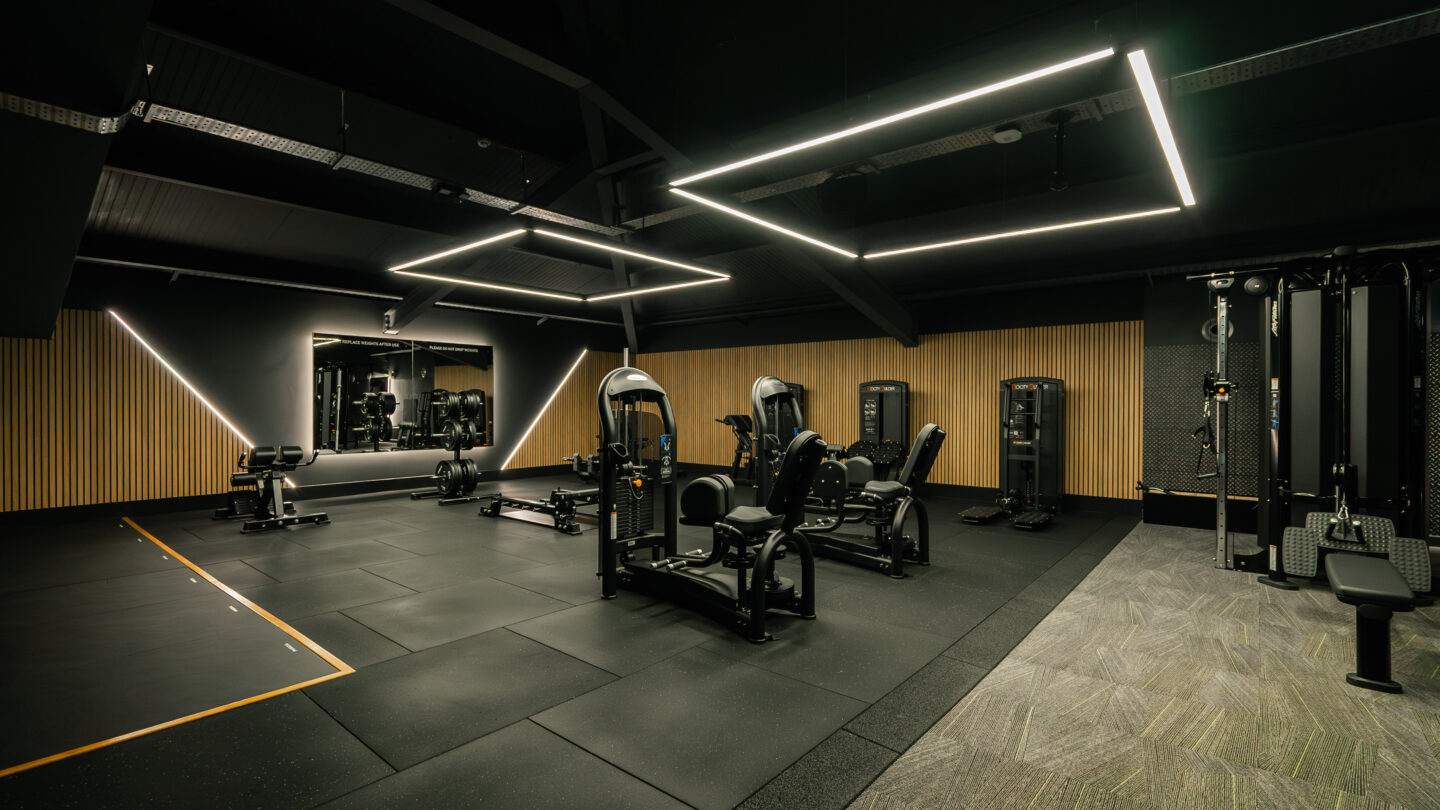 24 Hour Gym in Reading with Sauna | JD Gyms Reading