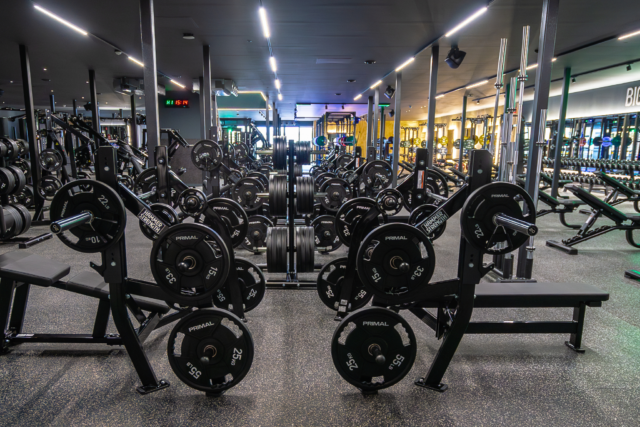 JD Gyms Peterborough | Open 24 hours | Saunas included
