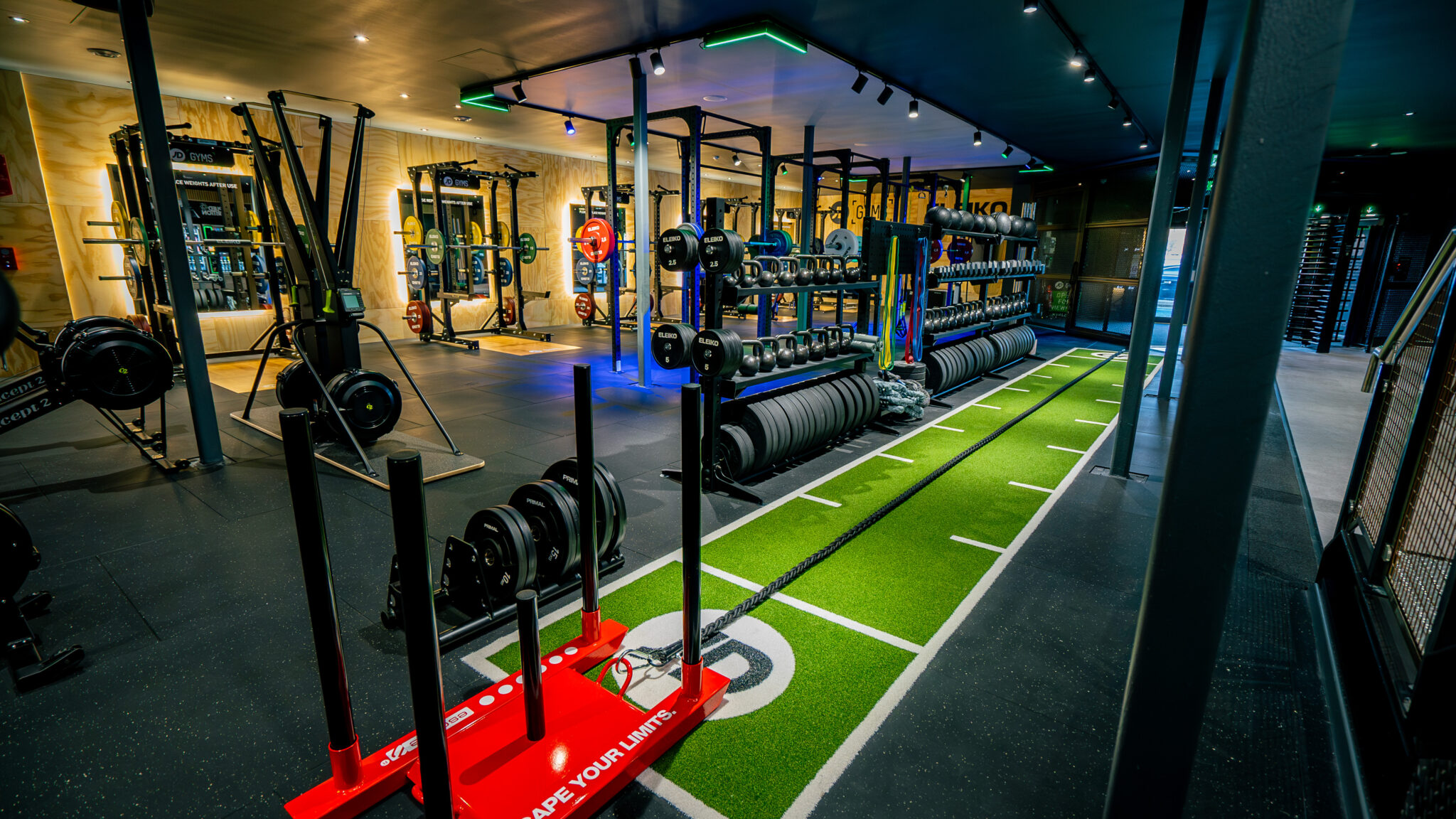 Join the best 24 hour gym near you | JD Gyms Enfield